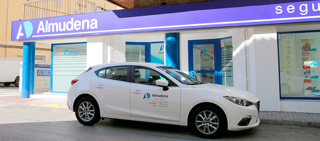 Contactar - Almudena Seguros en Denia